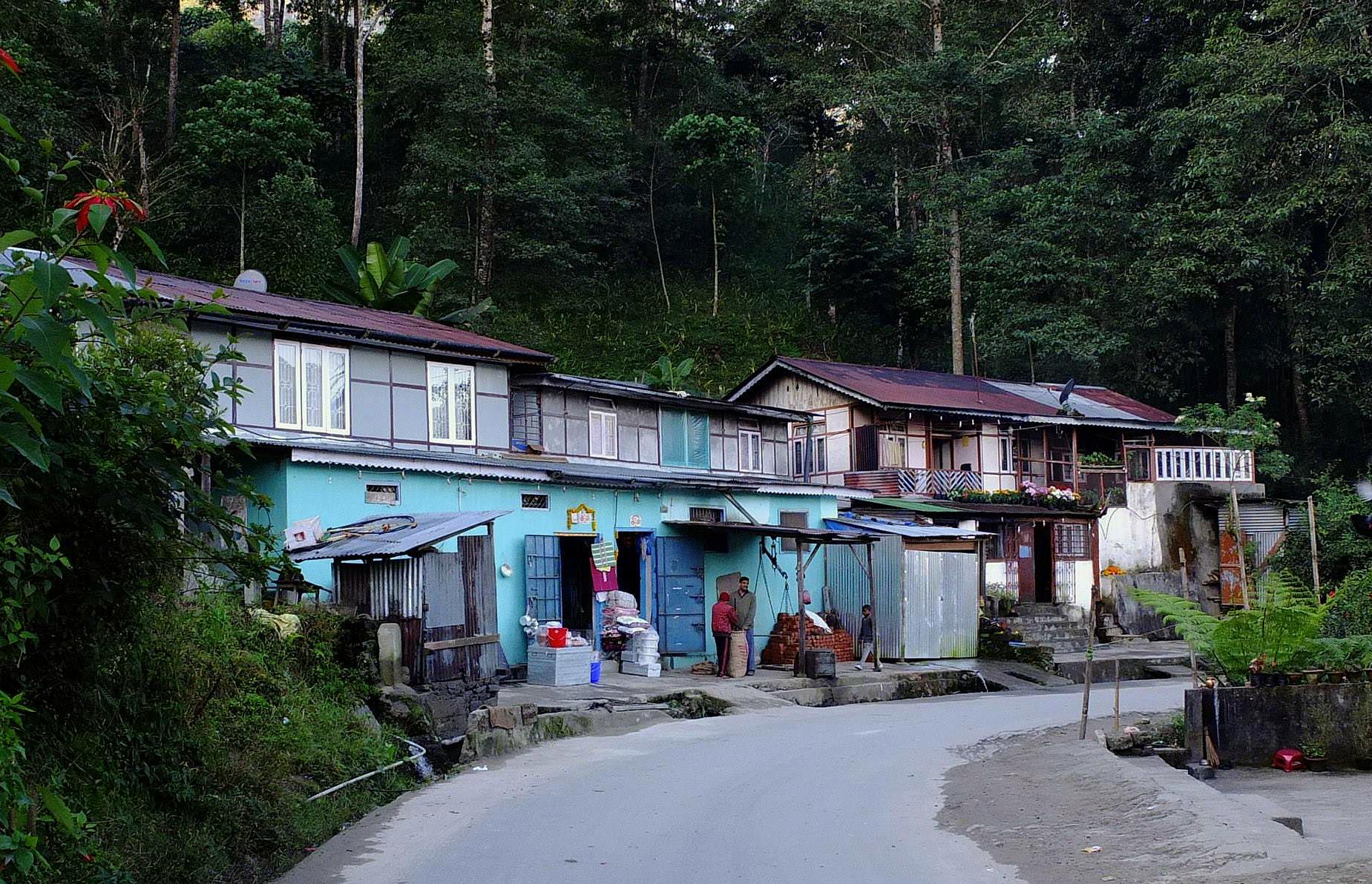 Bermiok - A Beautiful Village of Sikkim - ChaloGhumane.com