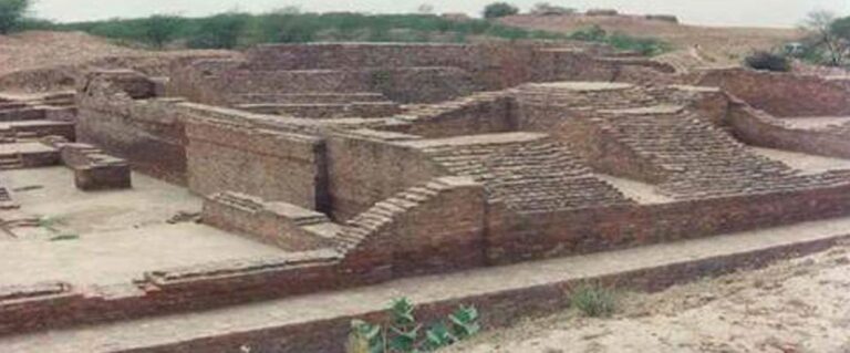 Rakhigarhi - Beautiful Ancient Site in Haryana - ChaloGhumane.com