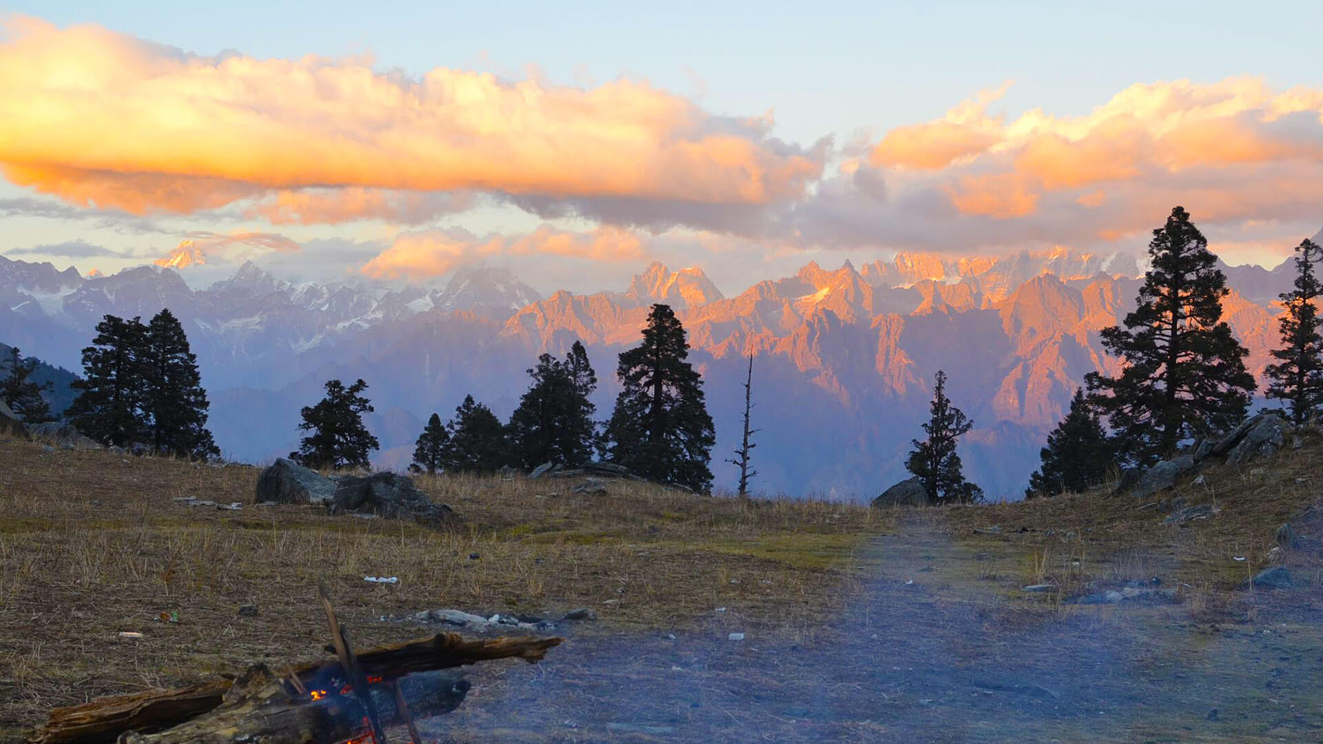 Chamoli's Top 10 Fascinating Places to Visit - ChaloGhumane.com