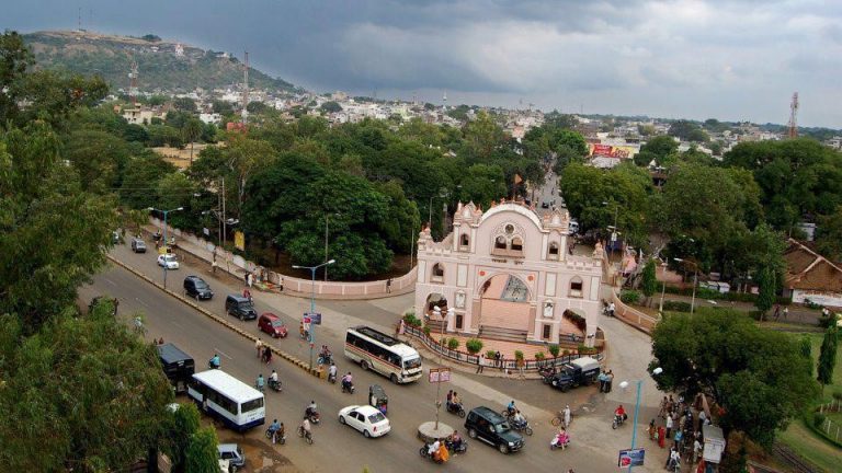 2 Best Places to Visit in Dewas - ChaloGhumane.com