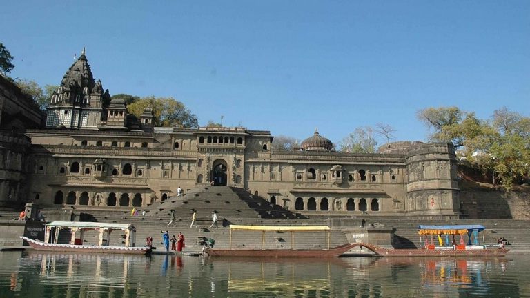 Top 9 Best Tourist Attractions in Khargone - ChaloGhumane.com