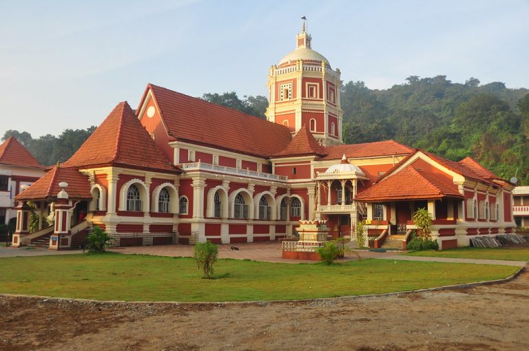 Shanta Durga Temple, Goa - ChaloGhumane.com