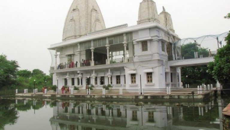Best Places to Visit in Bhadohi - ChaloGhumane.com